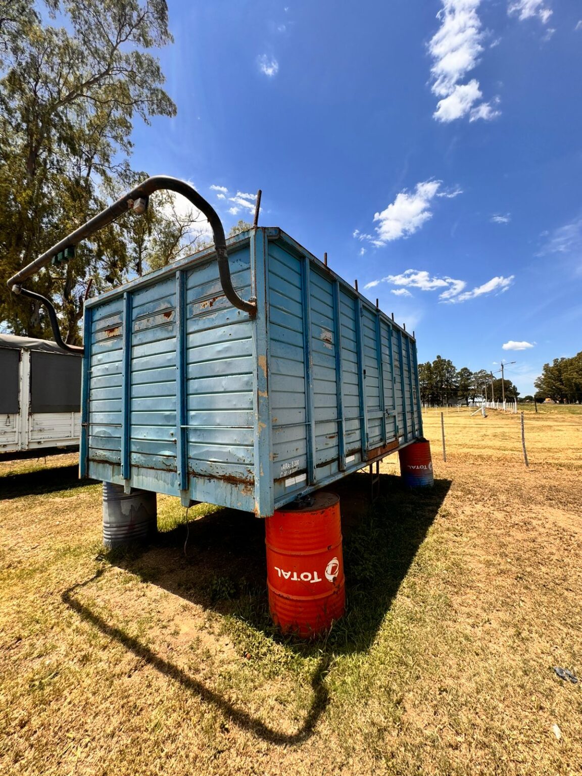 OPORTUNIDAD PAQUETERA SIN TECHO - Apez SRL